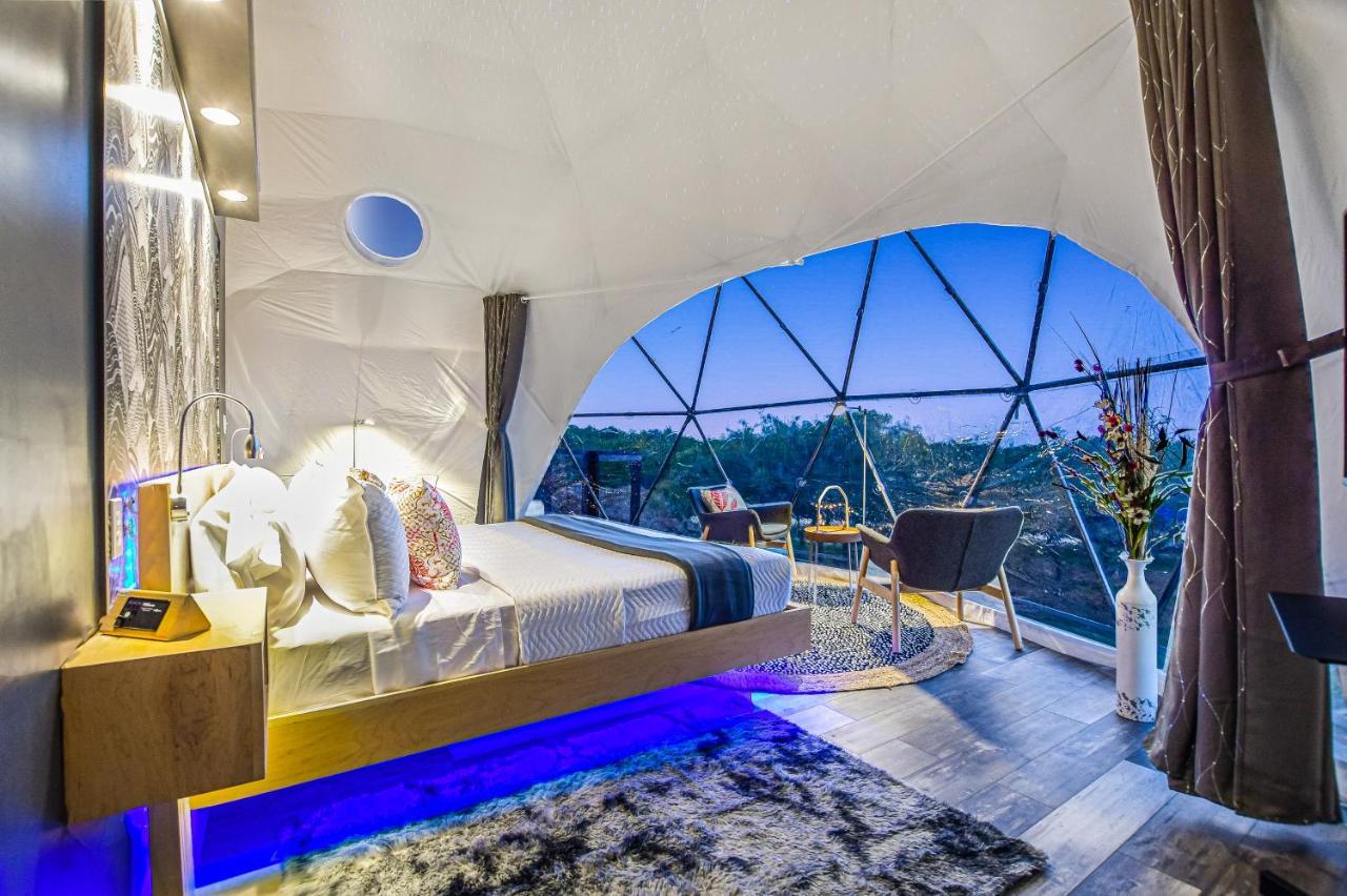 Glamping Packing List – What to pack for a glamping trip