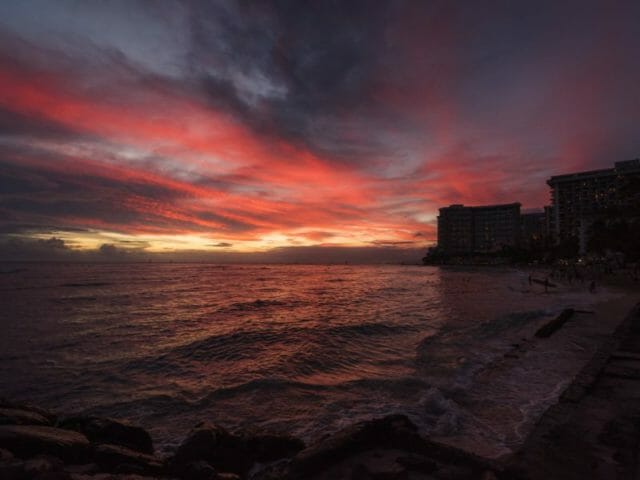 15 Top Spots to Watch the Best Sunsets in Oahu, Hawaii