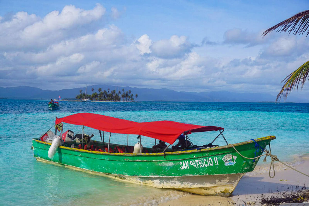 How to Get From Panama to Colombia by Boat and Flights