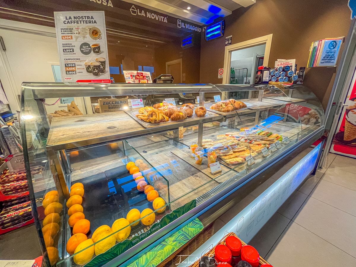 Driving in Italy: All you Must Know Before you hit the road