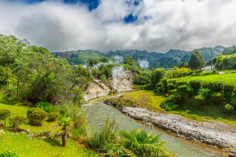 8 Best Hot Springs in Sao Miguel Azores and Natural Pools