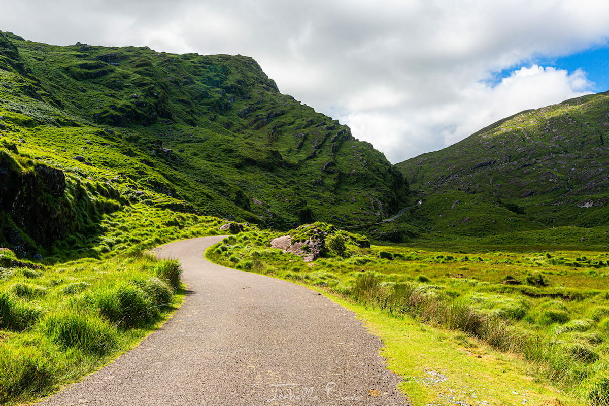 The Ultimate Guide to the Gap of Dunloe Ireland + Tips