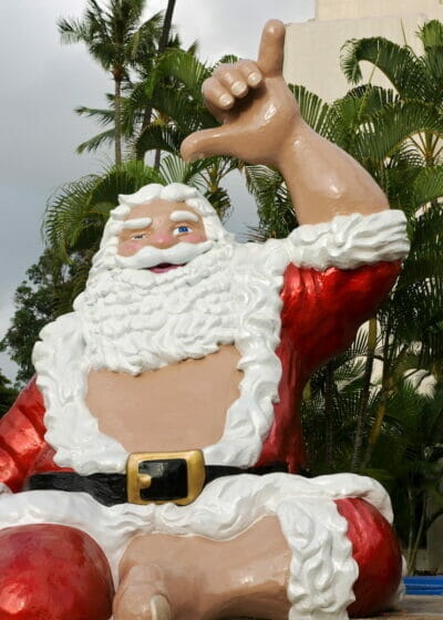 Spend a Magical Christmas in Hawaii: 15 Fun Facts!