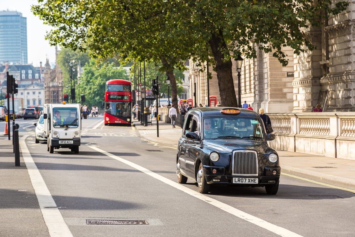 9 Best Taxi Apps in UK to Find the Cheapest Ride