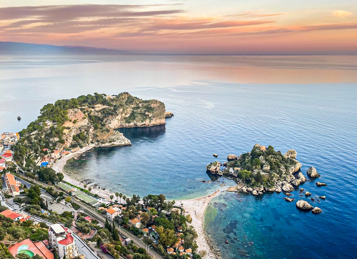 19 Amazing Beaches in Italy That You Must Visit This Summer