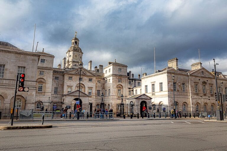 The Ultimate London Bucket List: 53 Amazing Things to do